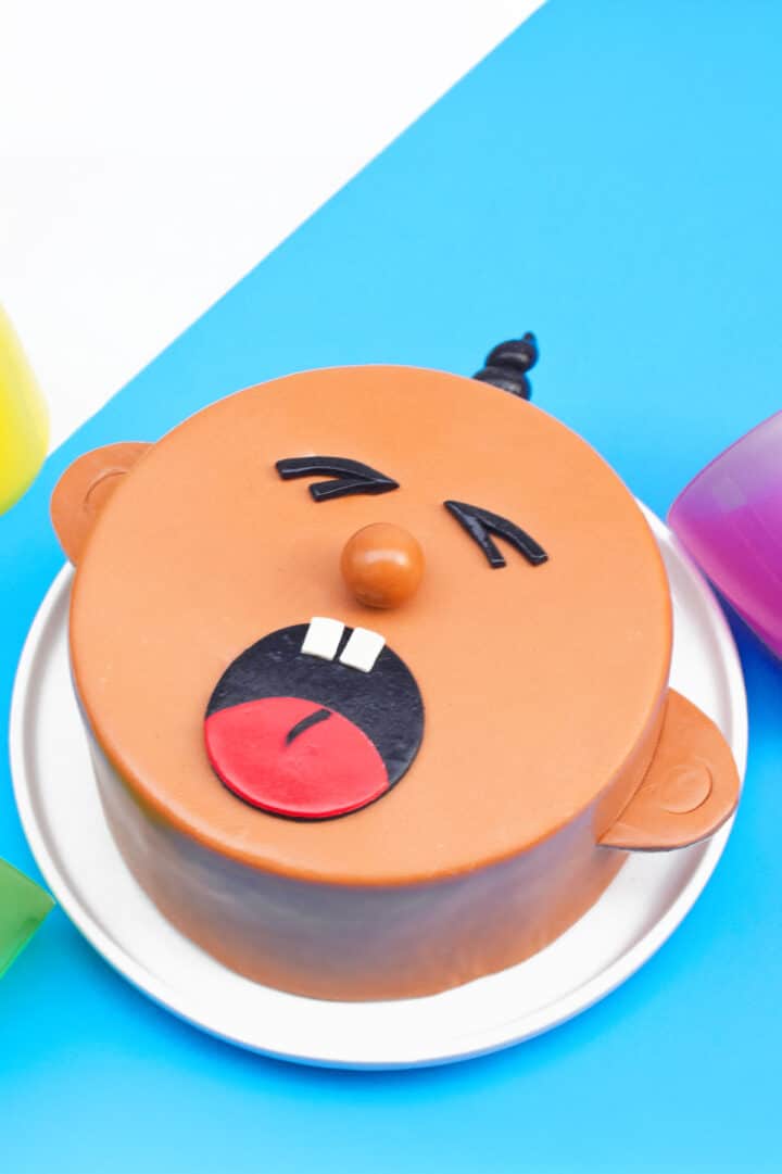 Easy Baby Cake {With Fondant} - CakeWhiz