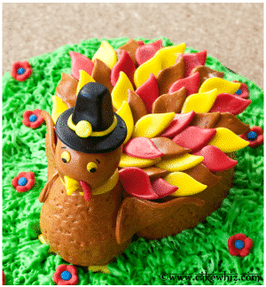 Turkey Cake {Thanksgiving Cake} - CakeWhiz