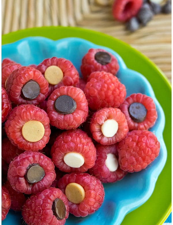 Chocolate Stuffed Raspberries