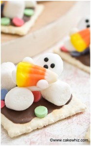 Ghost Crackers - CakeWhiz