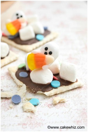 Easy Ghost Cookies {No Bake} - CakeWhiz