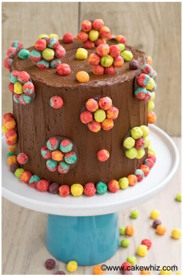 Easy Cereal Cake {With Trix} - CakeWhiz