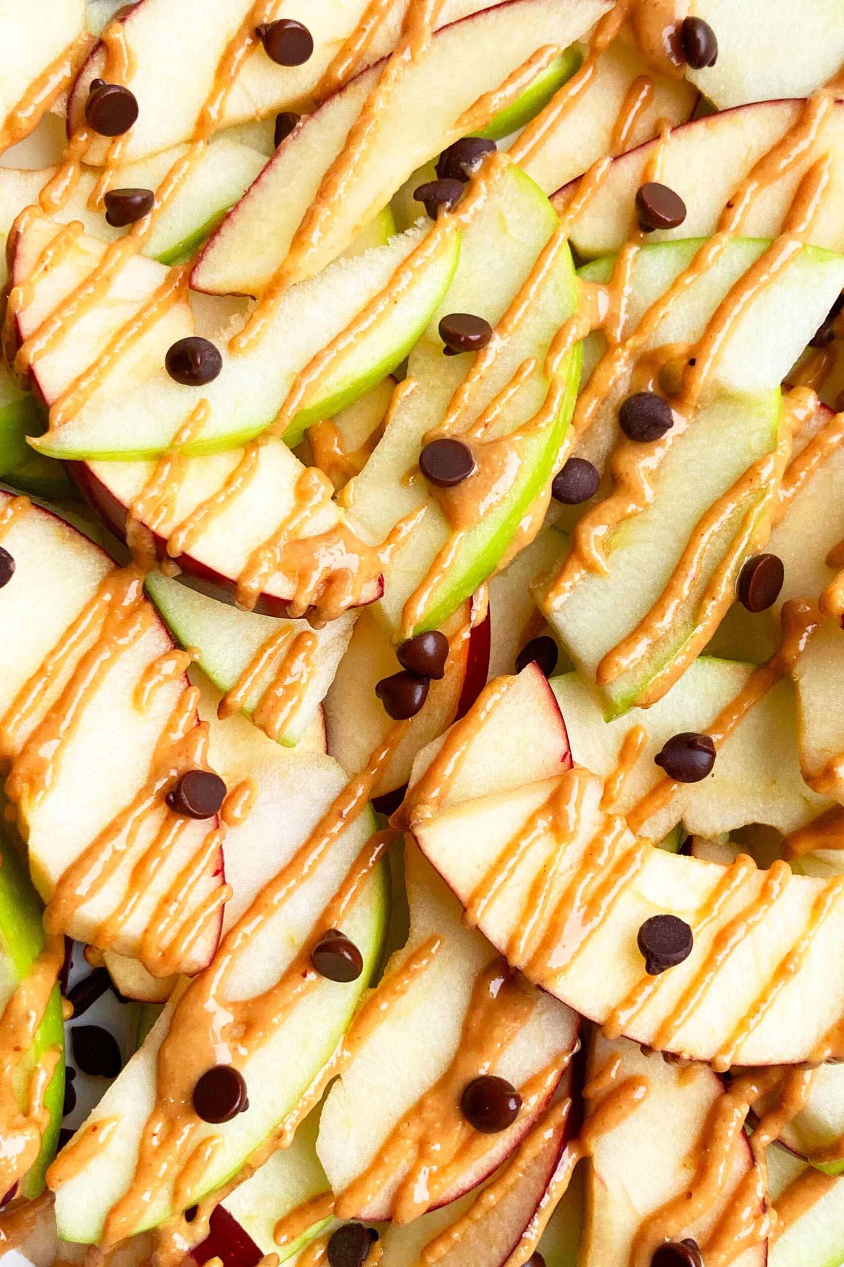 Apple Nachos {Super Easy!} - CakeWhiz