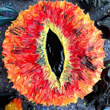 Lord of the Rings Cake {Sauron Eye Cake} - CakeWhiz