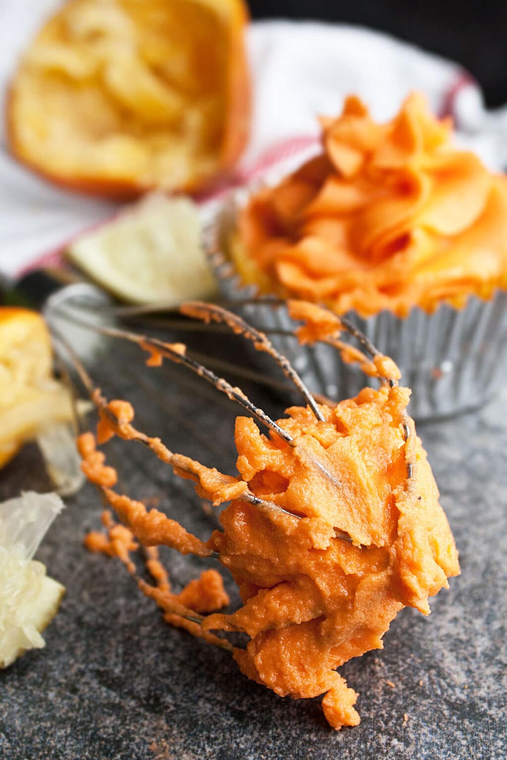 Easy Orange Frosting {Buttercream Icing} - CakeWhiz