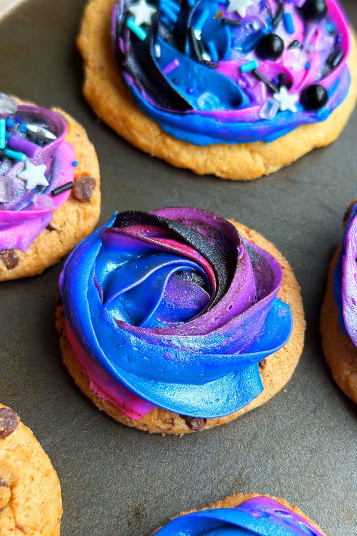 Easy Galaxy Cookies {Buttercream Icing} - CakeWhiz