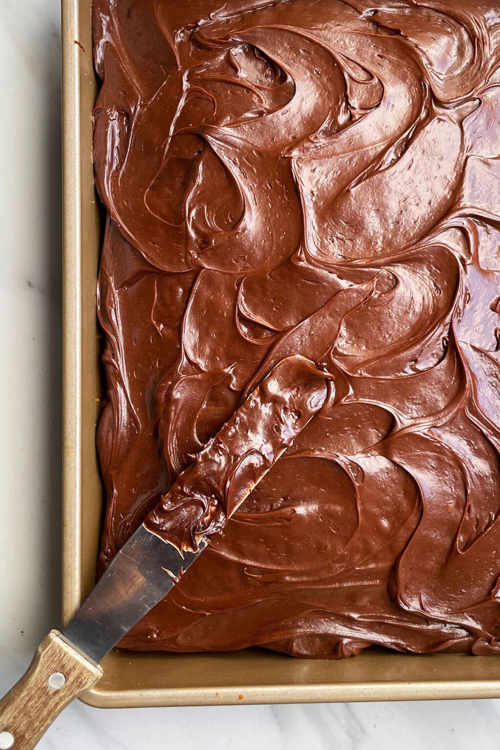 Chocolate Sour Cream Frosting {Cocoa Powder} - CakeWhiz